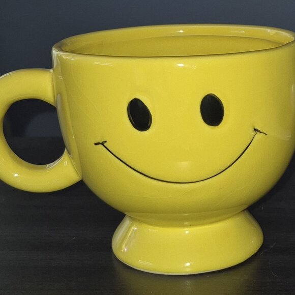Art | Retro Ceramic Smiley Face Mug Cup Planter Yellow Black Fun Cute ...